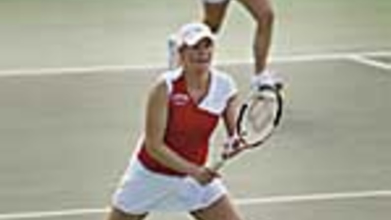 Tennis Captures Team, Doubles Titles | STANFORD magazine